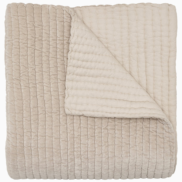 Home Velvet Sand Quilt